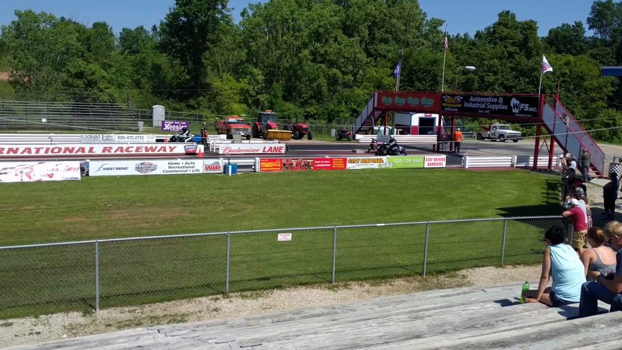 Drag Race Bikes at WIR - YouTube