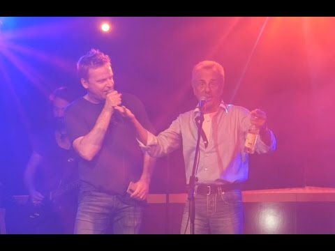 Erry Stoklosa & Mirko Bäumer & Karaoke Deluxe - En unserem Veedel (Live ...