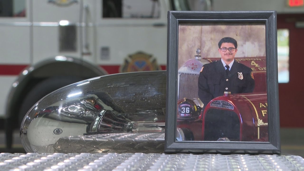 Funeral service for fallen Abingdon firefighter Cameron Craig - YouTube
