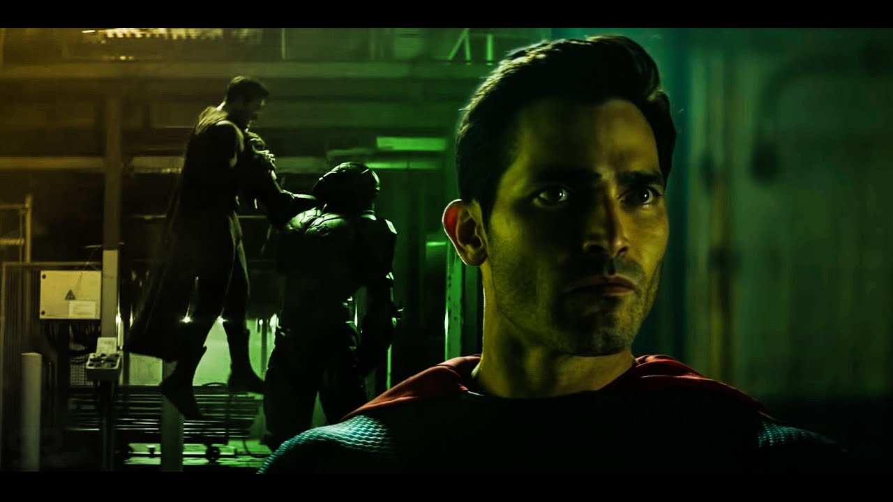Superman & Lois : Superman vs Captain Luthor - YouTube