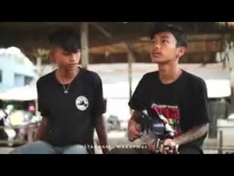 Mengharapkan mu.     Versi arul mara fm.  Tik tok