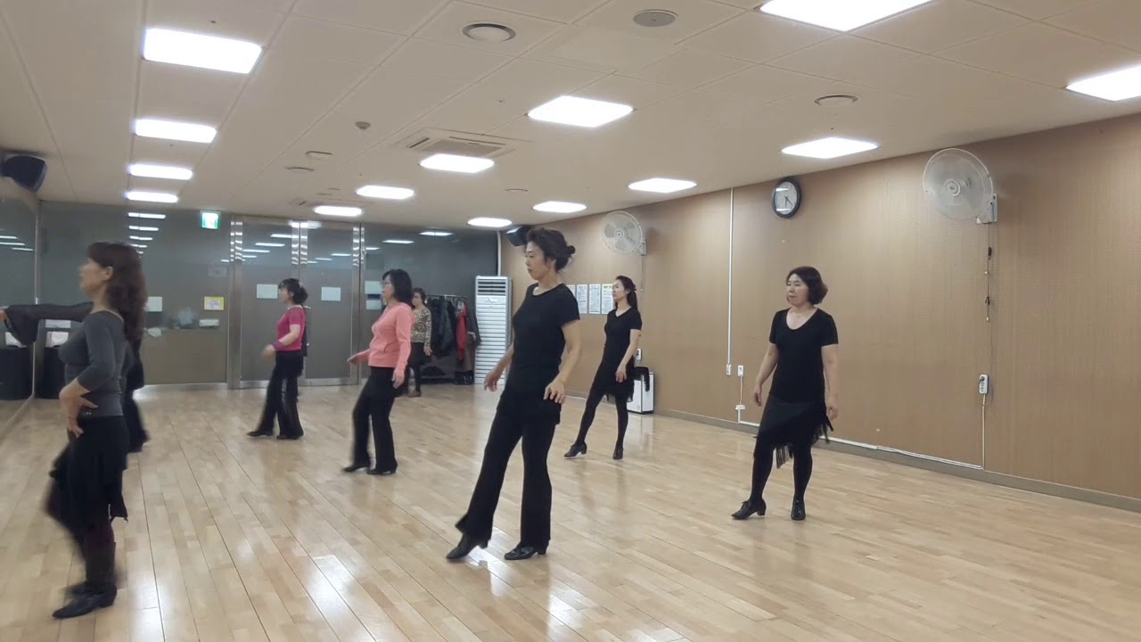 You are the reason baby line dance - YouTube