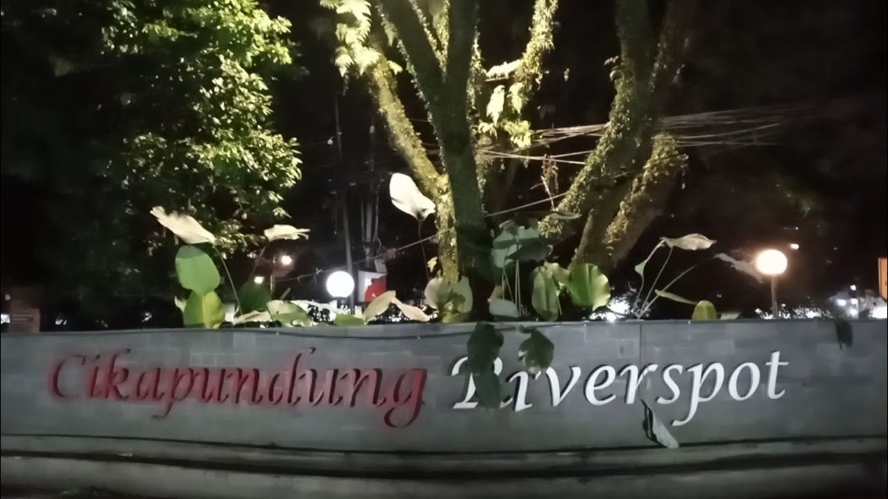 Wisata Malam Cikapundung River Spot | Cosplay Asia Afrika#wisata # ...