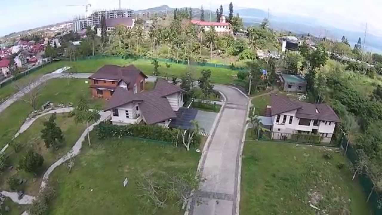The Tago Clubhouse Tagaytay by Manosa - YouTube