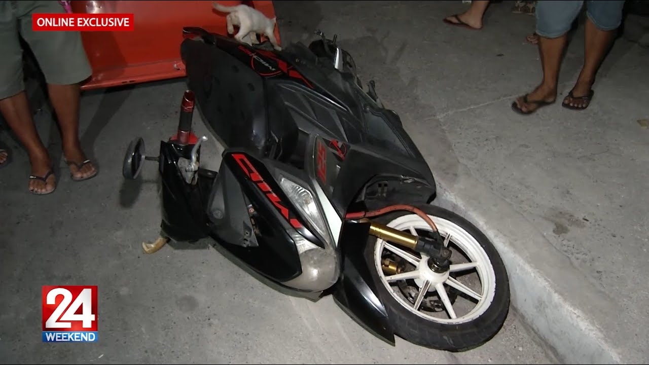 Rider ng motorsiklo, tumilapon | 24 Oras Weekend - YouTube