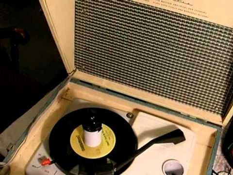 1958 Silvertone Manumatic Stereo Record Player w/ AM Radio - YouTube