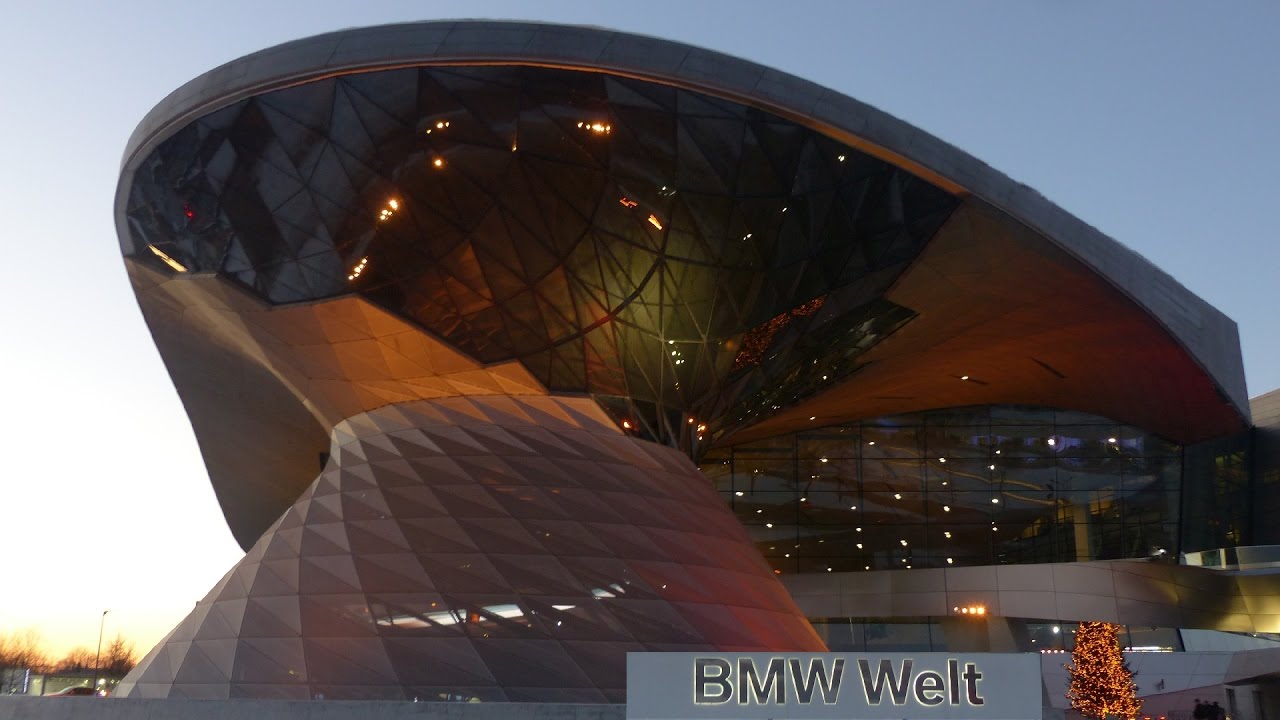 BMW-Welt München - YouTube
