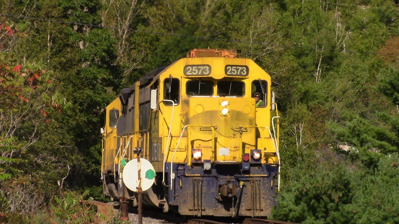 LTEX 2573 leads Job 211 South on the Bangor Sub 9/23/17 - YouTube
