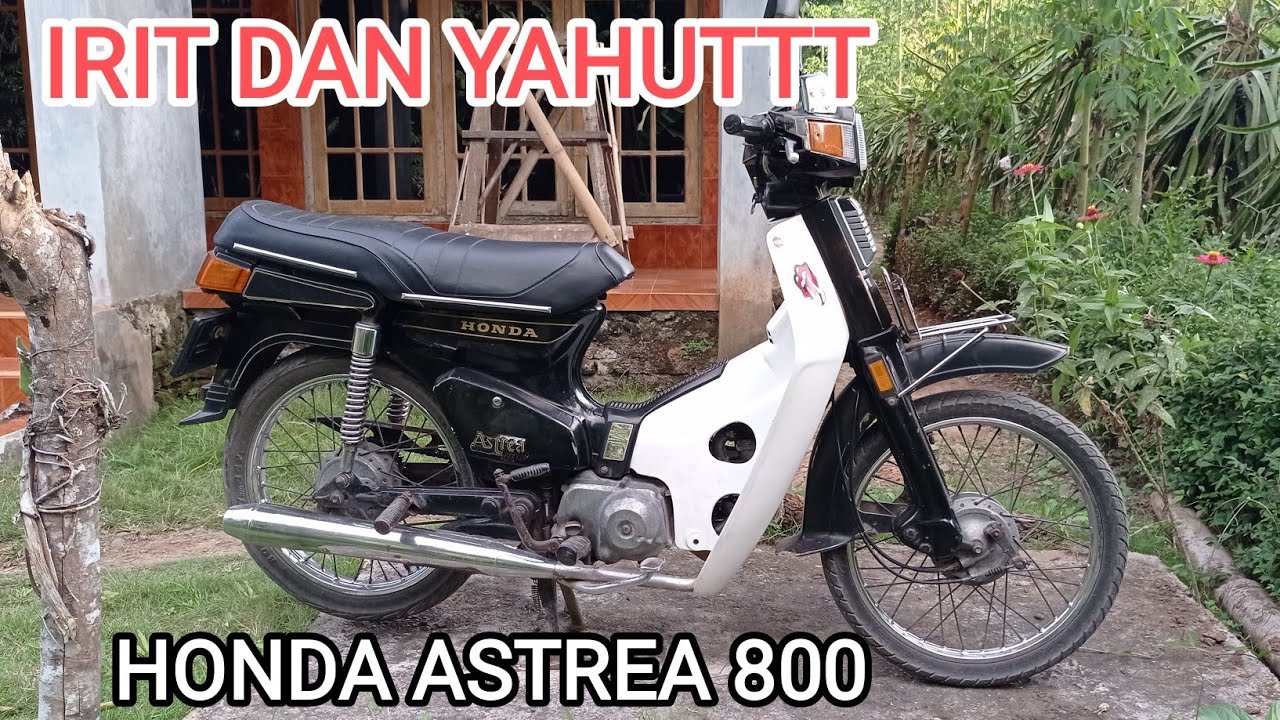 Honda Astrea 800 legend - YouTube