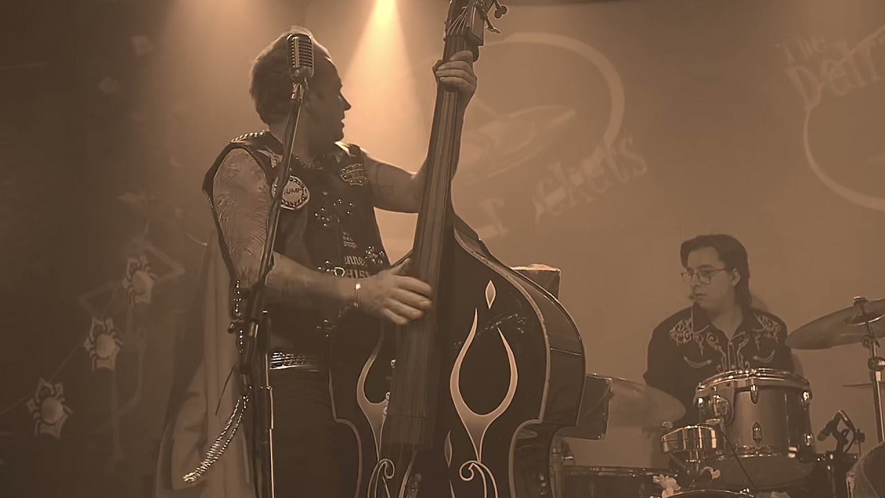 The Delray Rockets Runaway Boys The Claptrap Stourbridge - YouTube