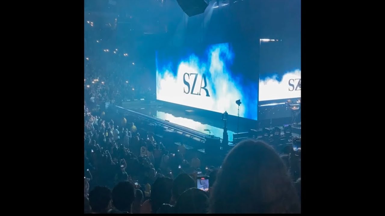 SZA’s SOS Tour and Concert - YouTube