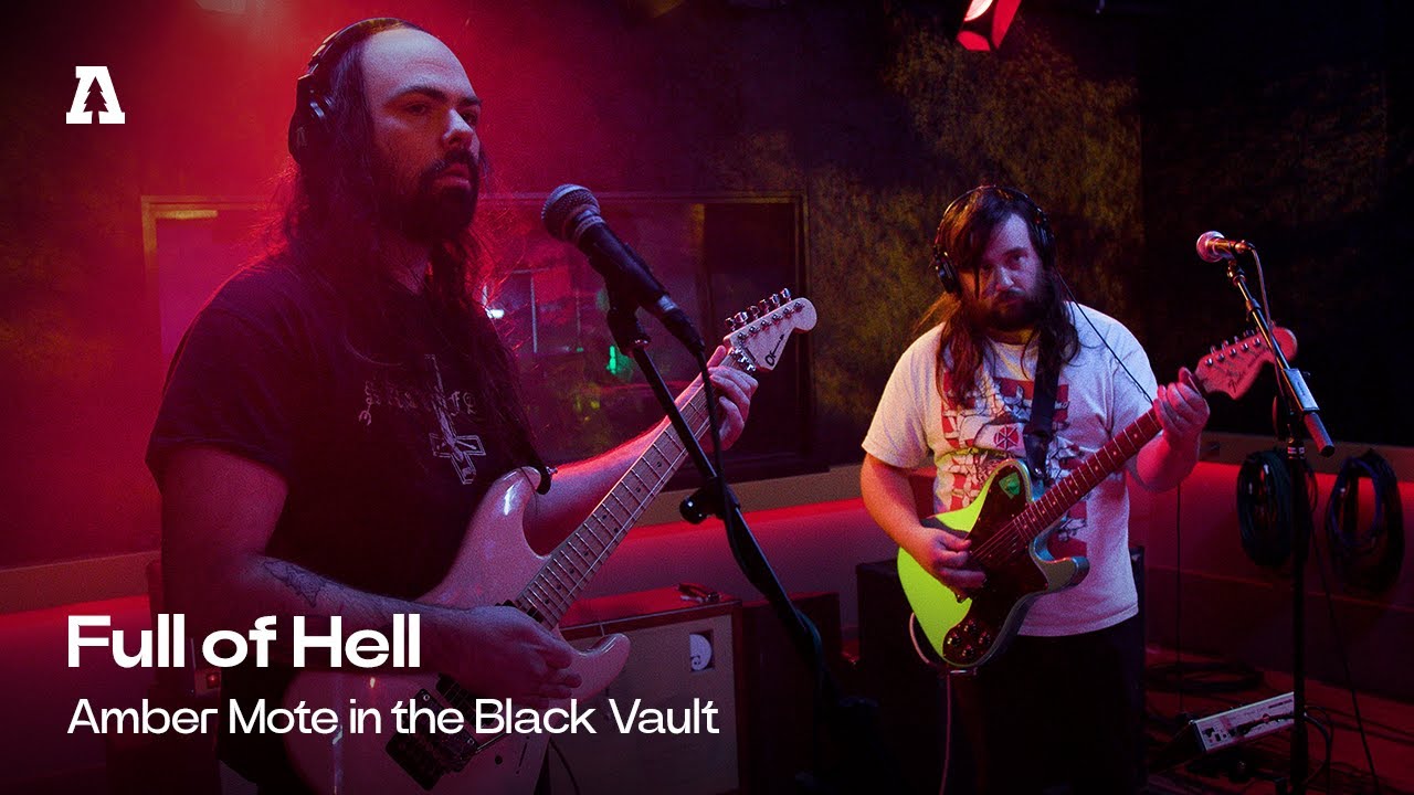 Full of Hell - Amber Mote in the Black Vault | Audiotree Live - YouTube