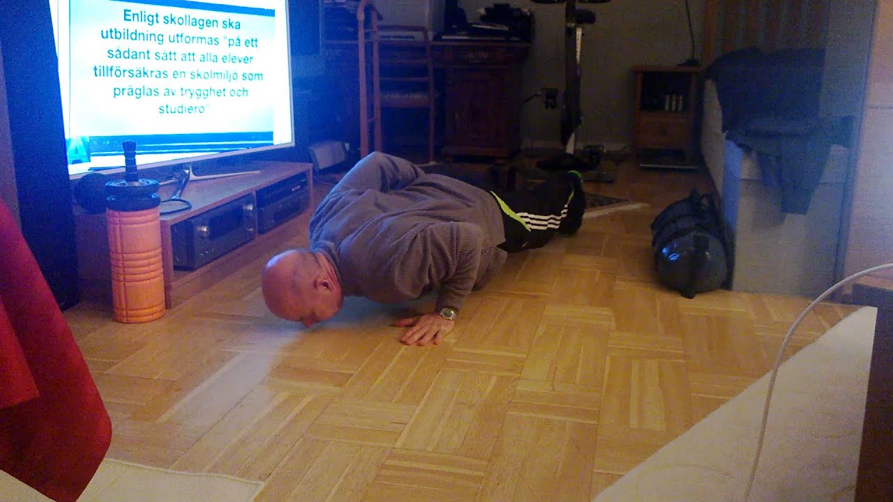One Arm Push Up, OAPU 1/1 by "The Old Man" - YouTube