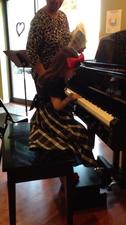 Emily’s first piano recital. February 9, 2013. @viennaacademyofmusicandart3325 - YouTube