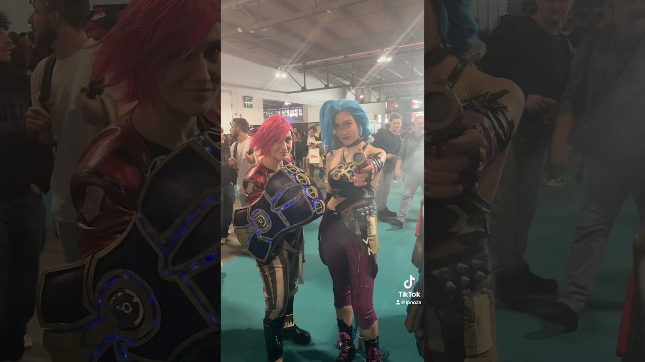 Milano Games week 2024 #cosplay - YouTube