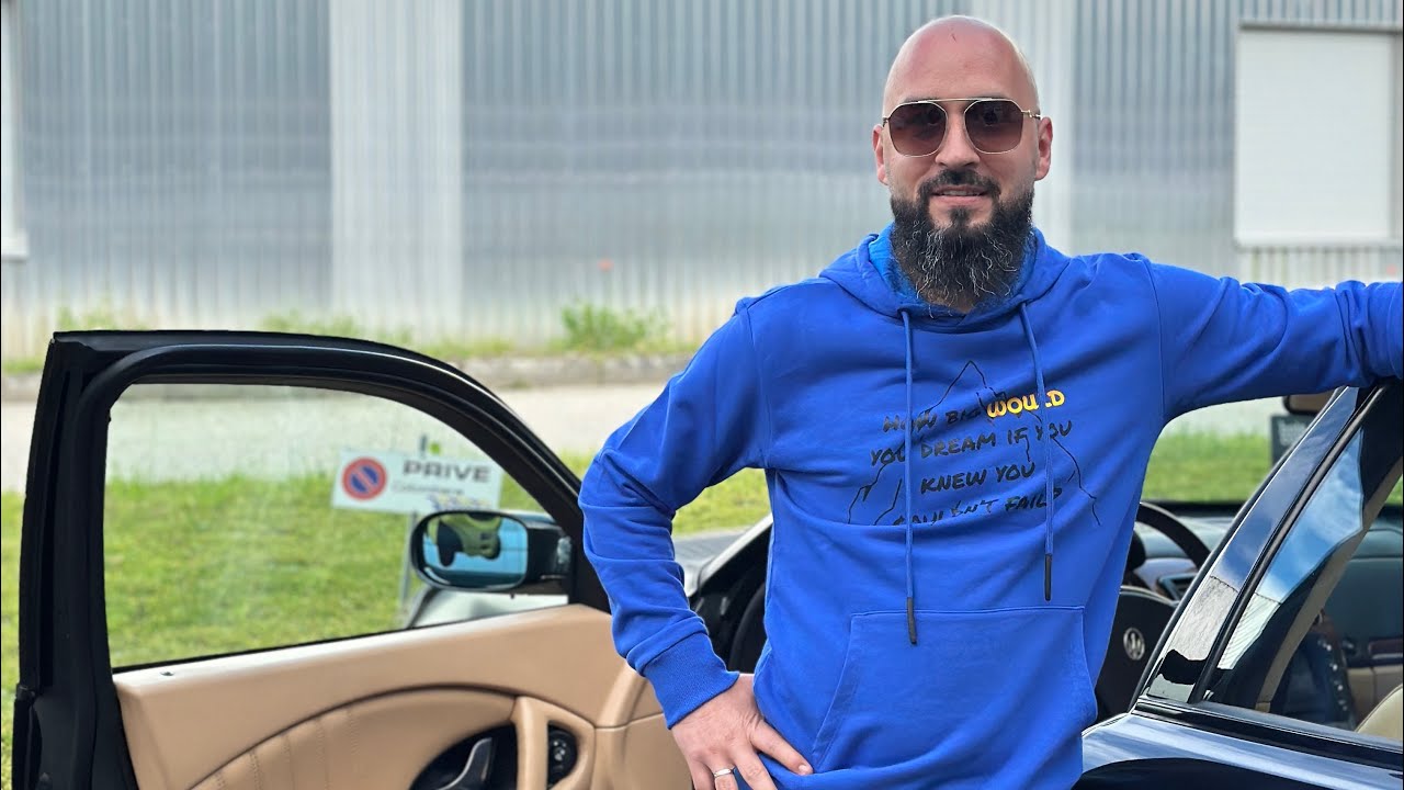 KUPIO SAM FERRARI SA 4 VRATA! Najbolji porodični automobil na svetu ...