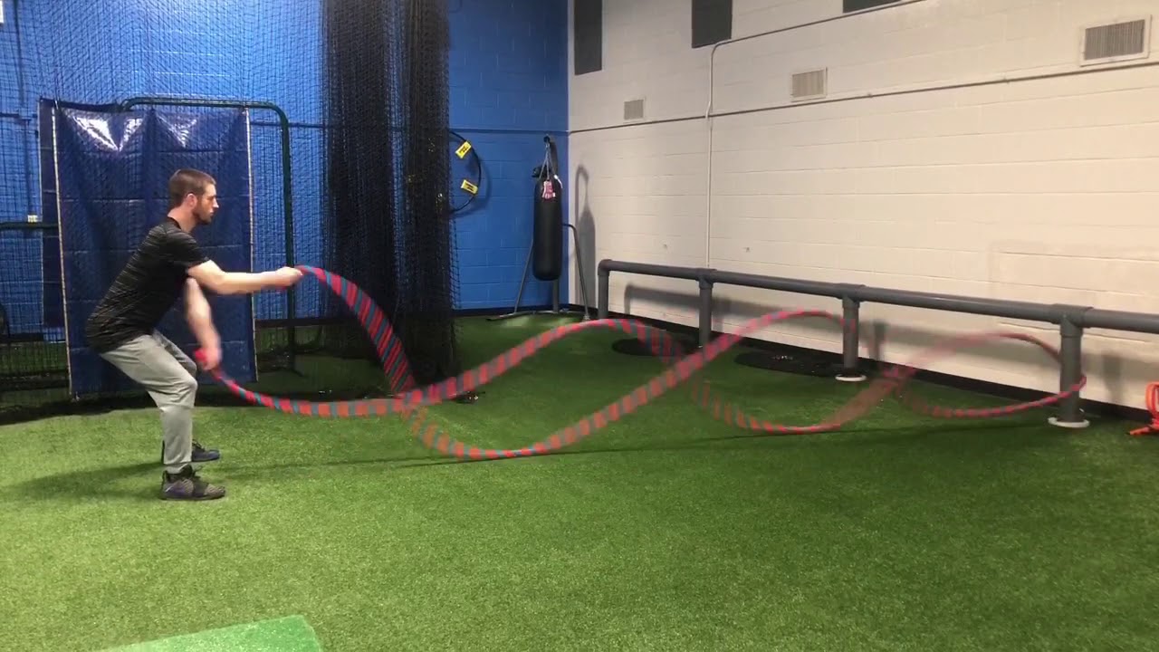 Battle Rope Alternating Waves - YouTube