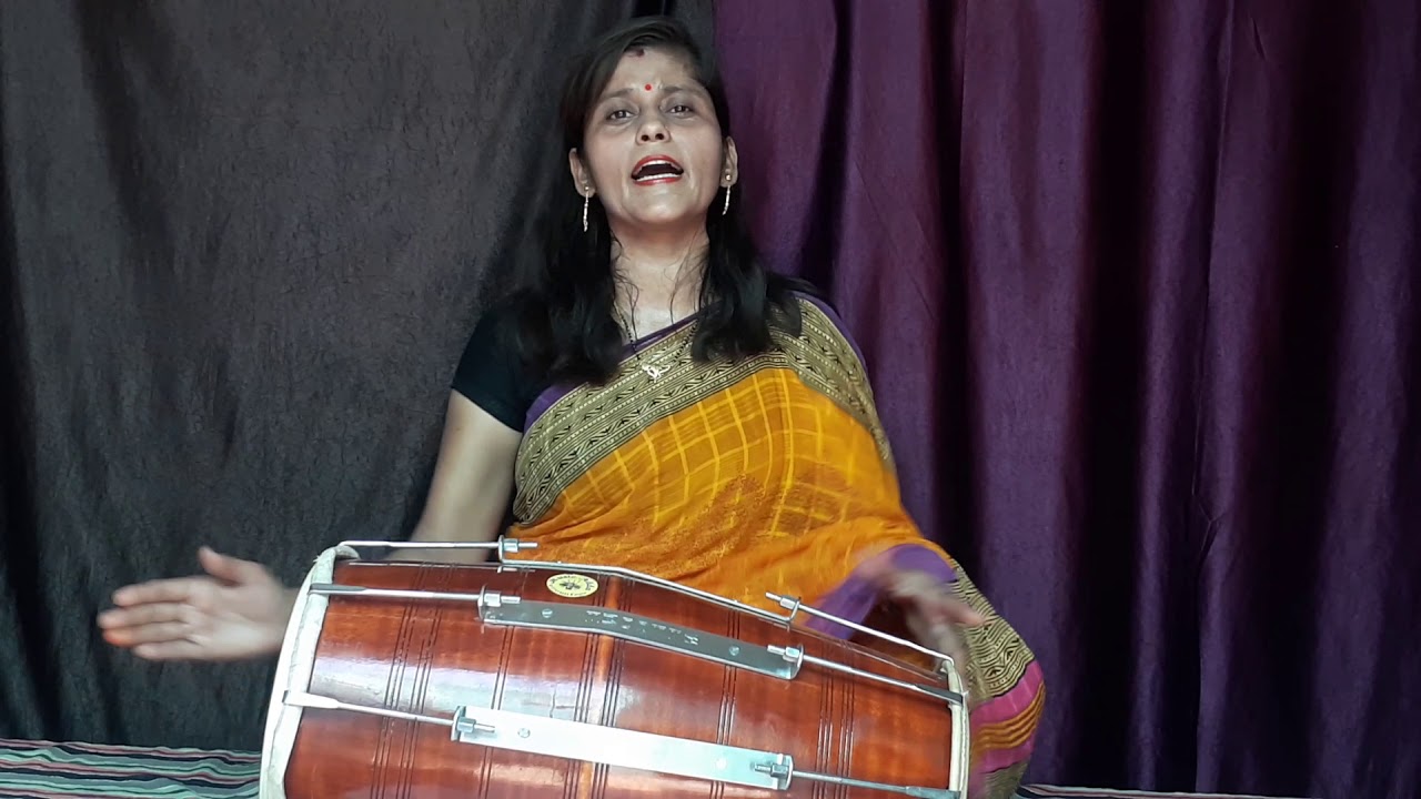 हसी मजाक गारी गीत।।ननदिया छिनार डलिया लई के आ गई।।by uma shukla - YouTube
