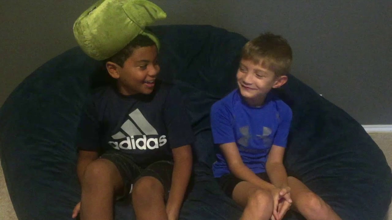 Roman Vlogs Preview - YouTube