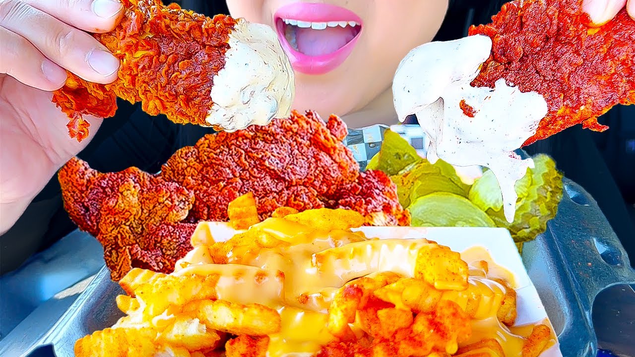 ASMR NASHVILLE HOT FRIED CHICKEN | Car Mukbang Al's Hot Chicken ...