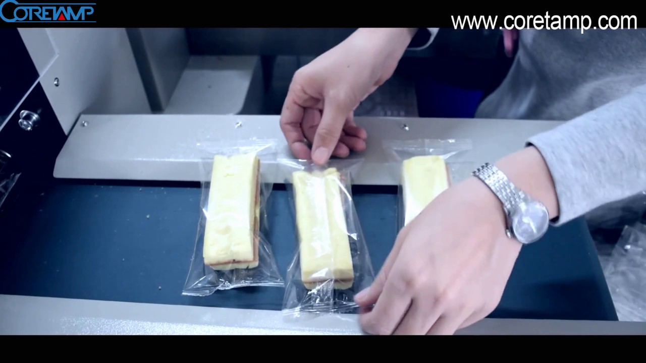 automatic muffin packaging machine - YouTube