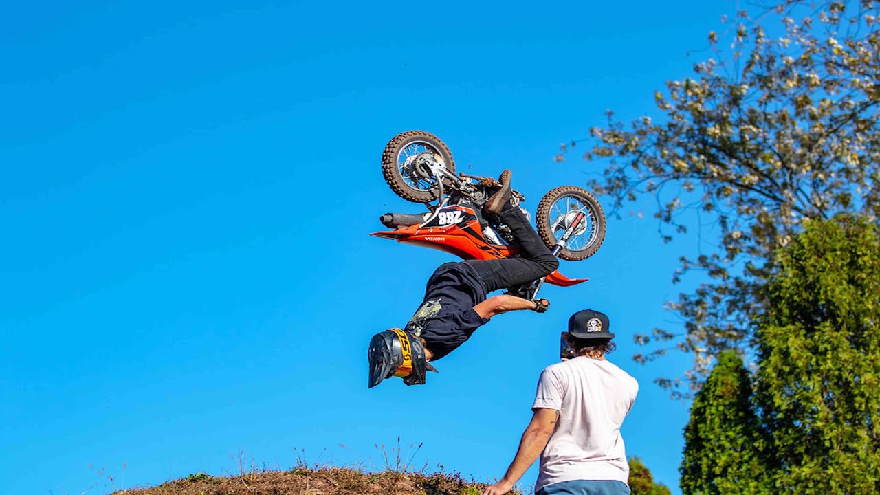 EPIC PITBIKE SESSION | FREESTYLE RAMP AND TRACK - YouTube