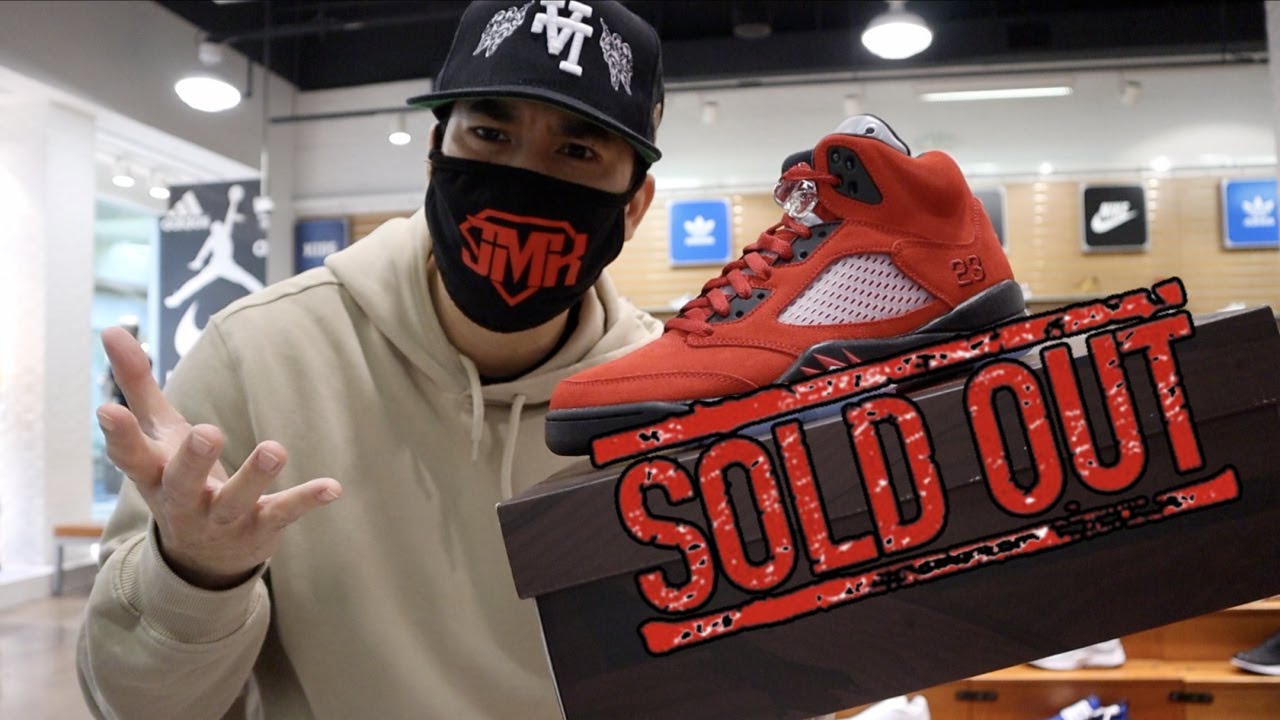 PPL GOING CRAZY OVER JORDAN 5 "RAGING BULL" PICK UP MALL VLOG - YouTube