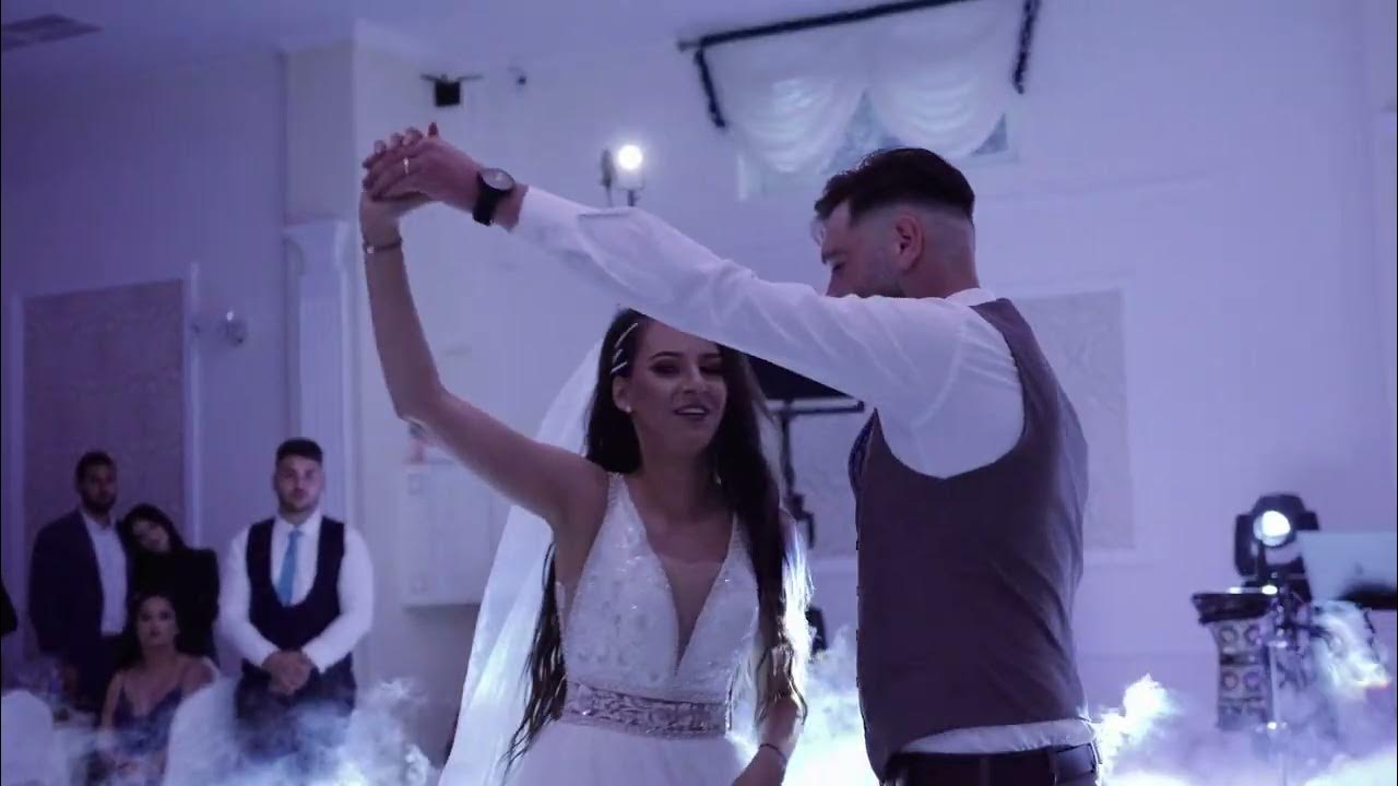 Dansul Mirilor (Cristina și Vlad) - YouTube