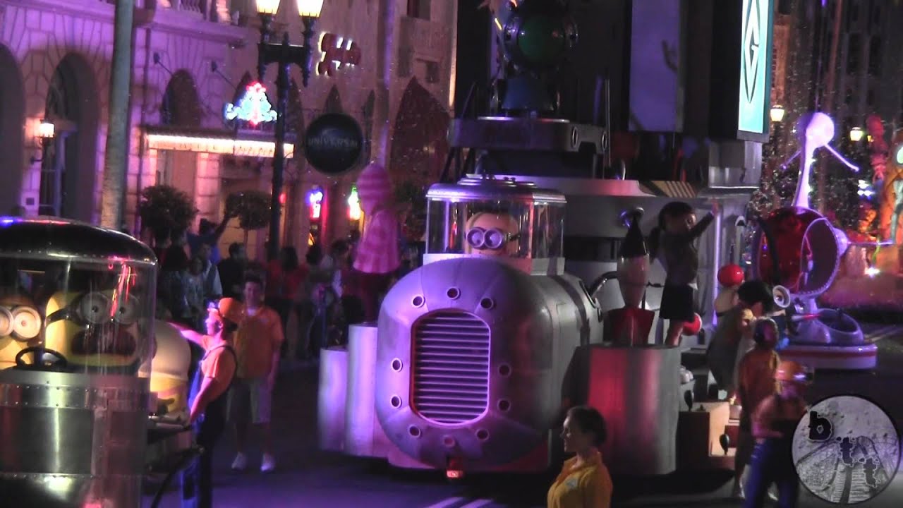 Universal's Superstar Parade at night at Universal Studios Florida ...