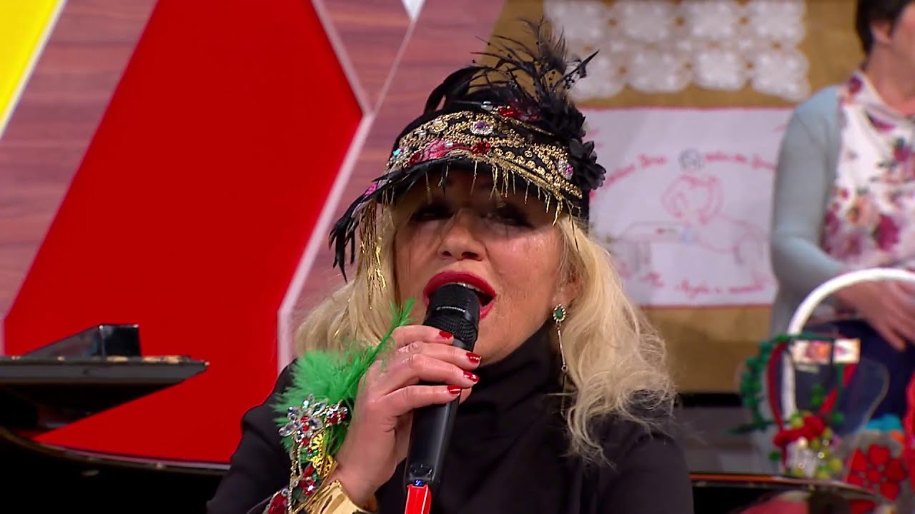 Nada Topčagić & Narodni ansambl RTS pod upravom Siniše Vićentijevića ...