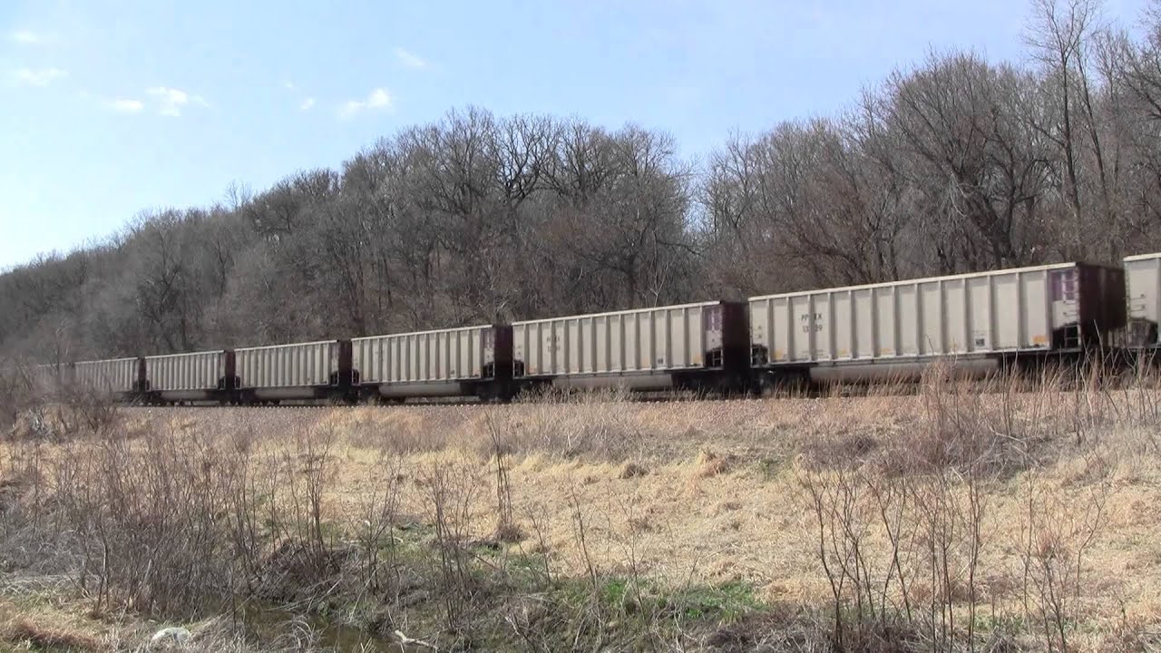 BNSF 8807 HD - YouTube