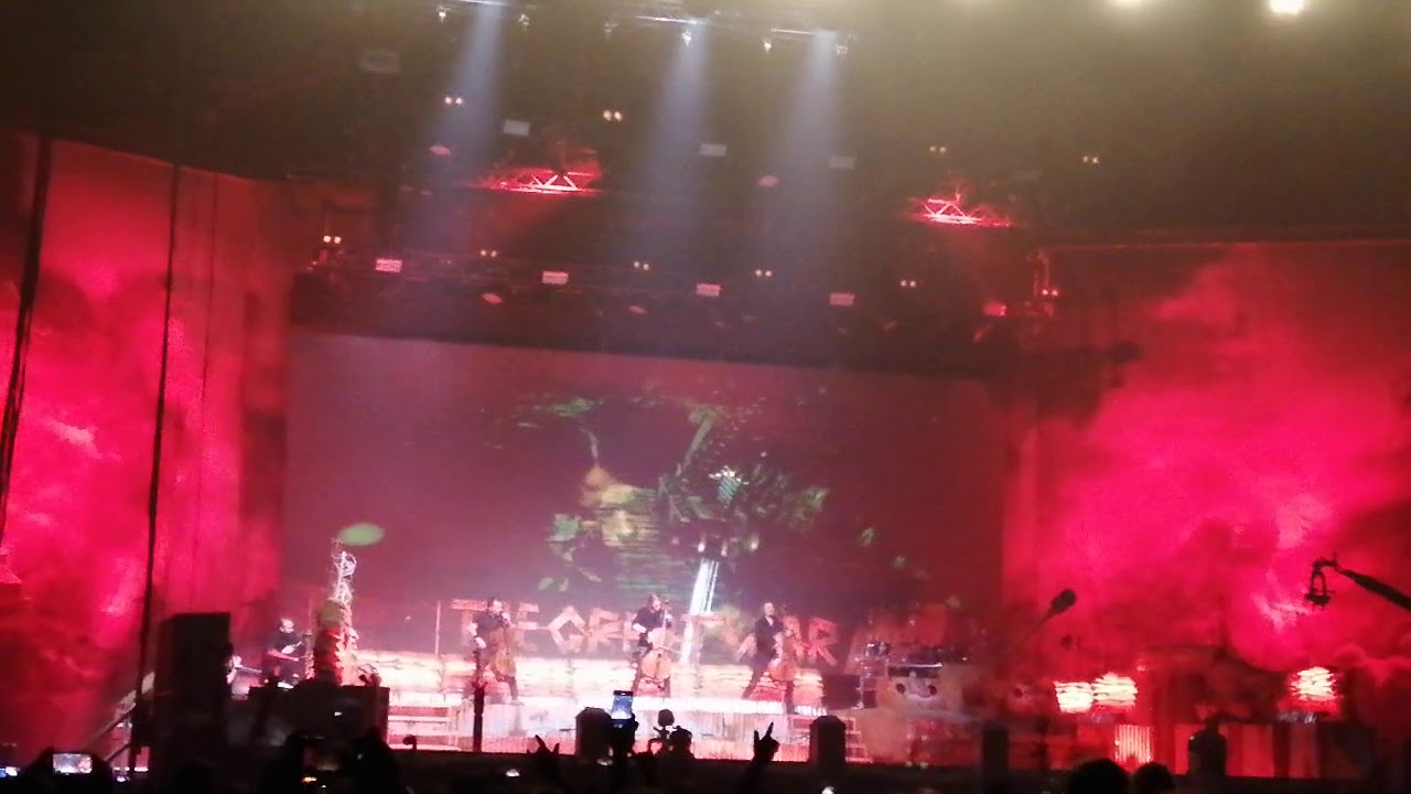 Sabaton and Apocalyptica - Angels calling (O2 arena 26.1.2020) - YouTube