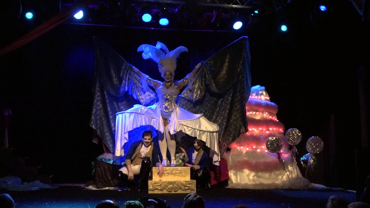 11 The Dirty Blonde with May May and Rowdy Rory Dirty Mother Ginger ...