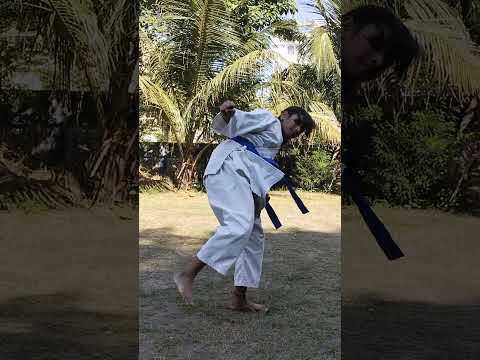 kumite practice - YouTube