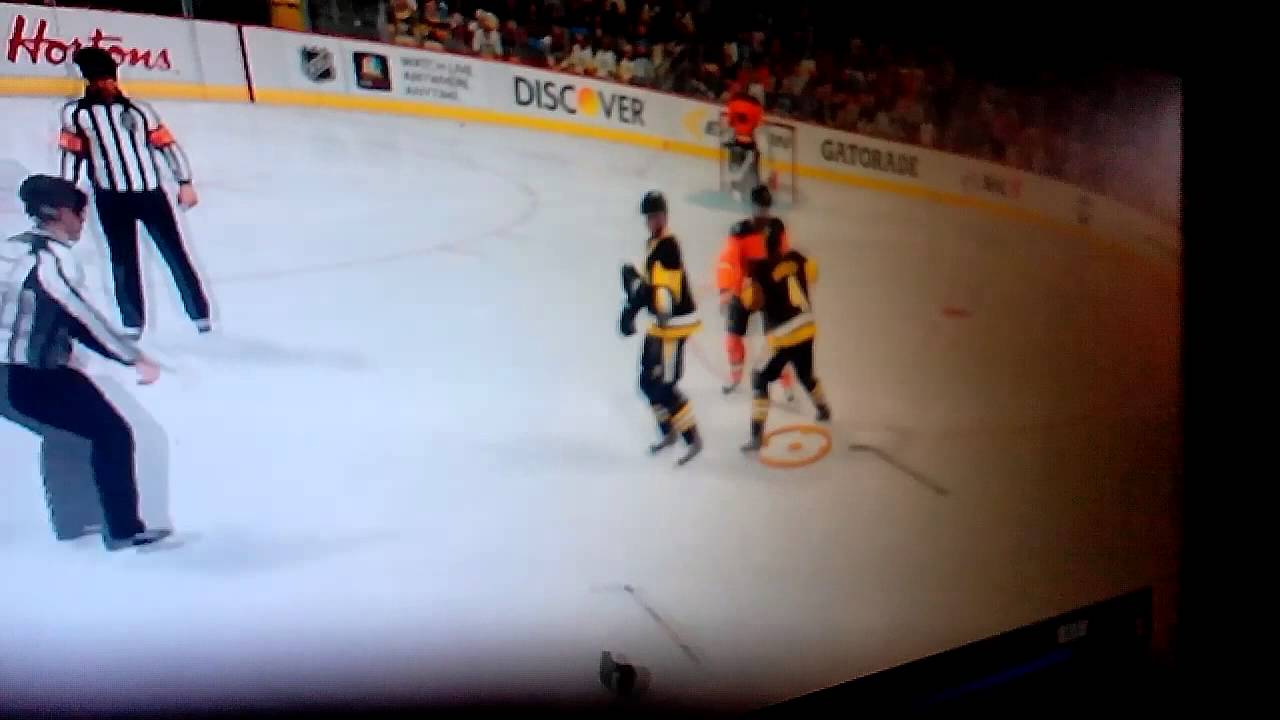 NHL 15 fight - YouTube