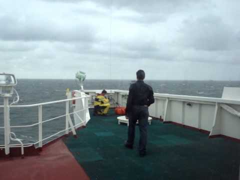 pilot helicopter rotterdam - YouTube