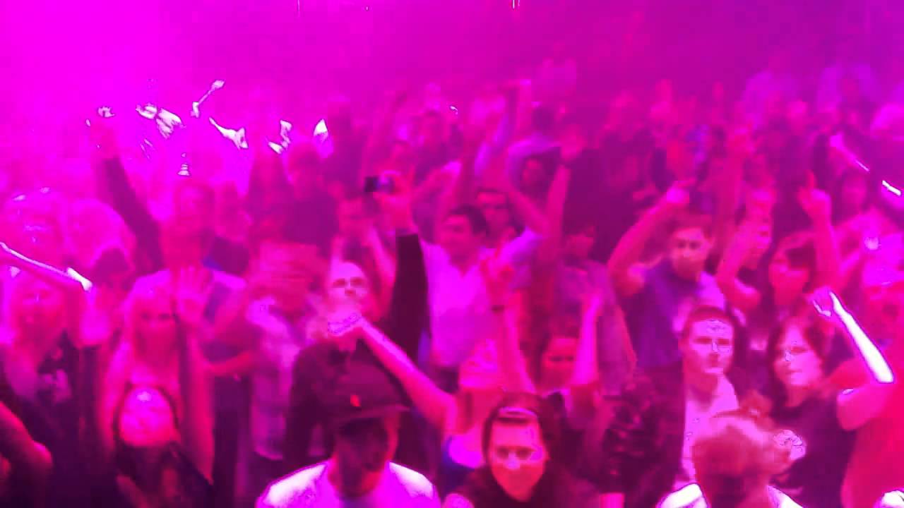 premiering "Maldives" at Club Essential - Riga, Latvia Feb 14th 2011 ...