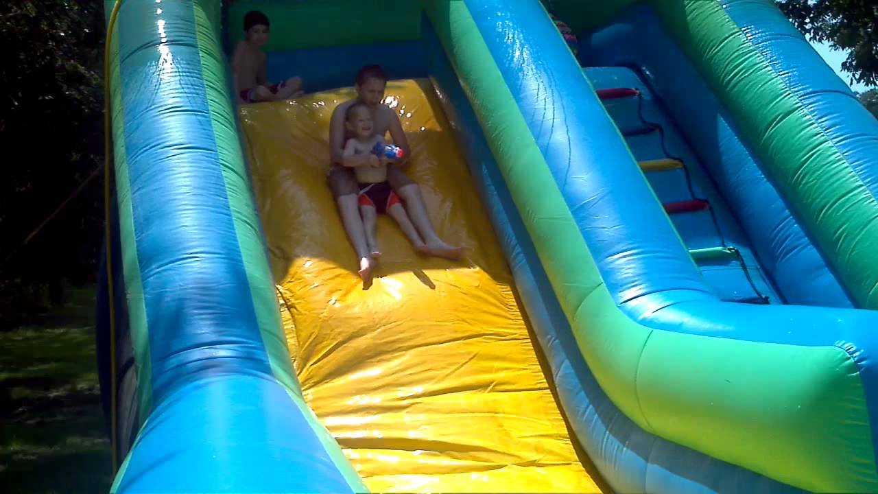 Landon water slide - YouTube