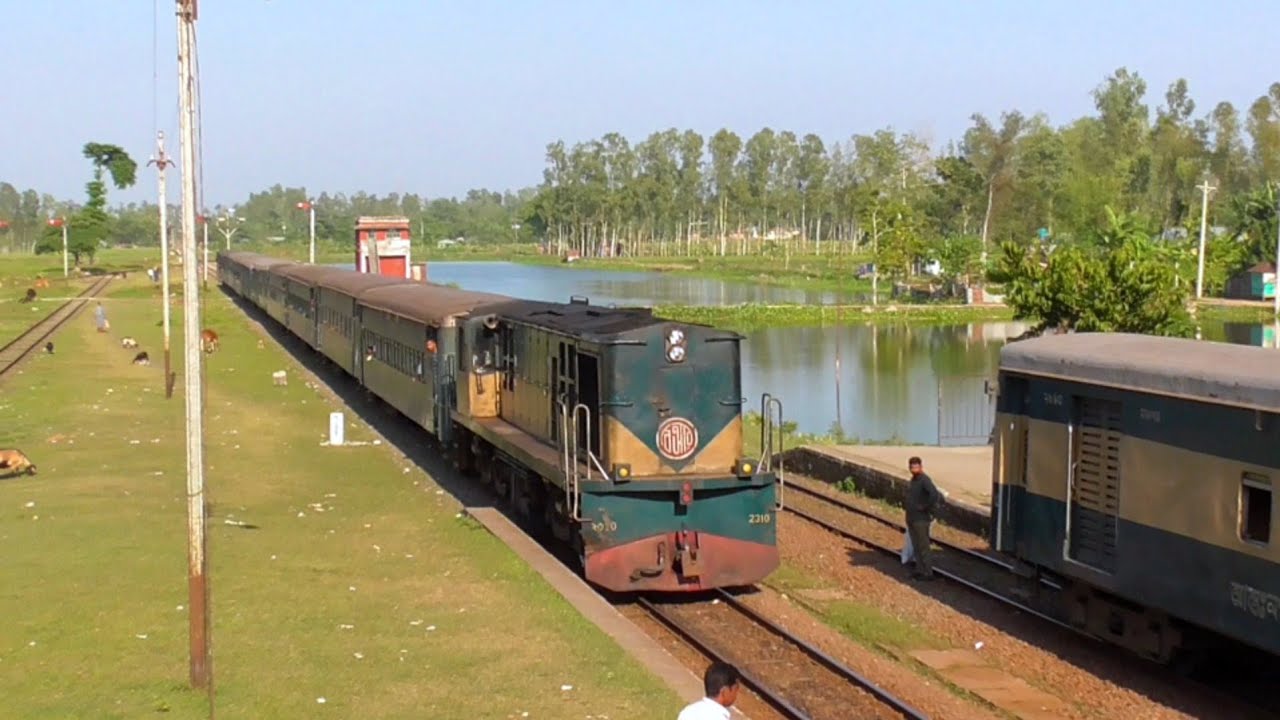 Oldest Bangladeshi Locomotive Pulling Oldest Bangladeshi Rake - YouTube