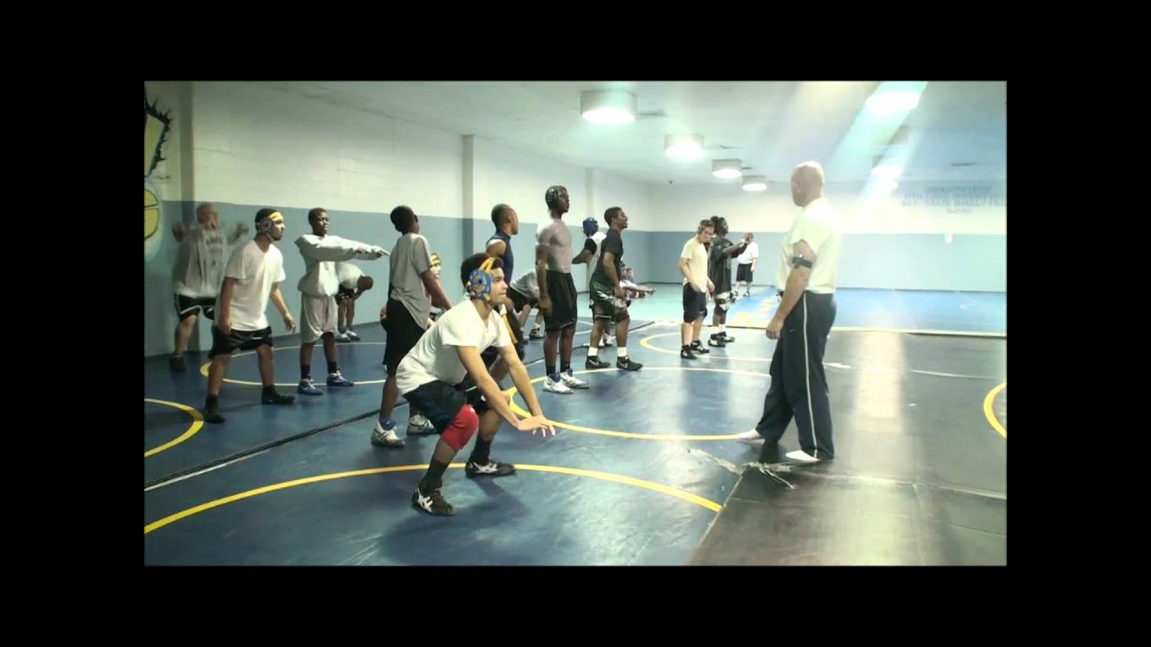 Strong legs and hips for wrestling - YouTube