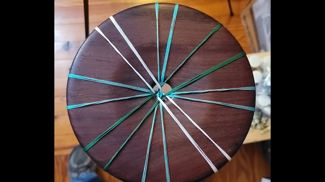 Kumihimo - Marudai Braiding Stream 21 - YouTube