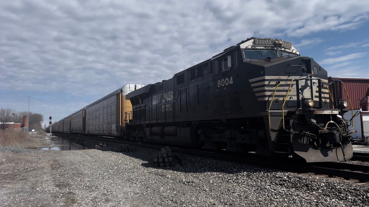 NS 8004 leads NS 31M in La Porte - YouTube
