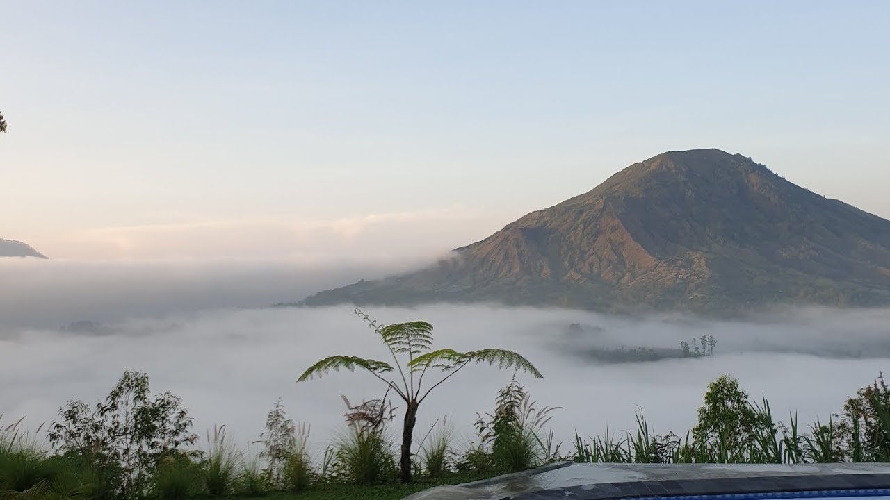 Pinggan CLIFF KINTAMANI BALI !!! - YouTube