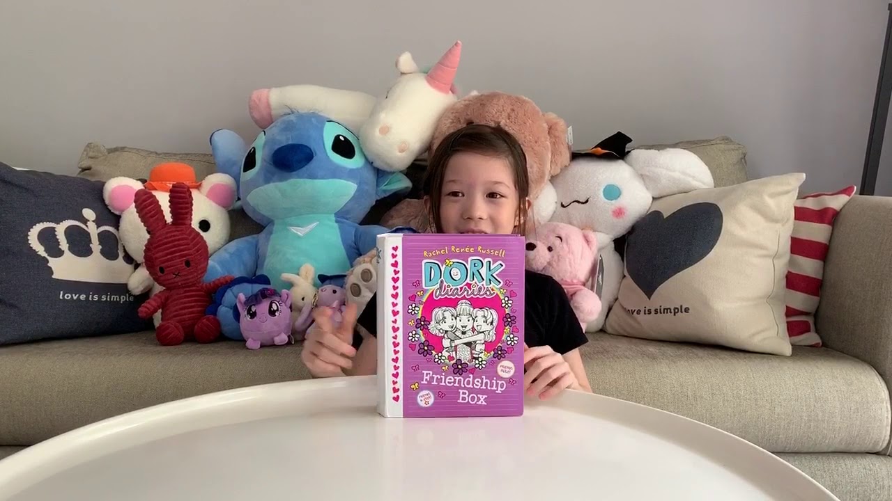 Dork diaries Friendship Box #Dorkdiaries#friendshipbox - YouTube