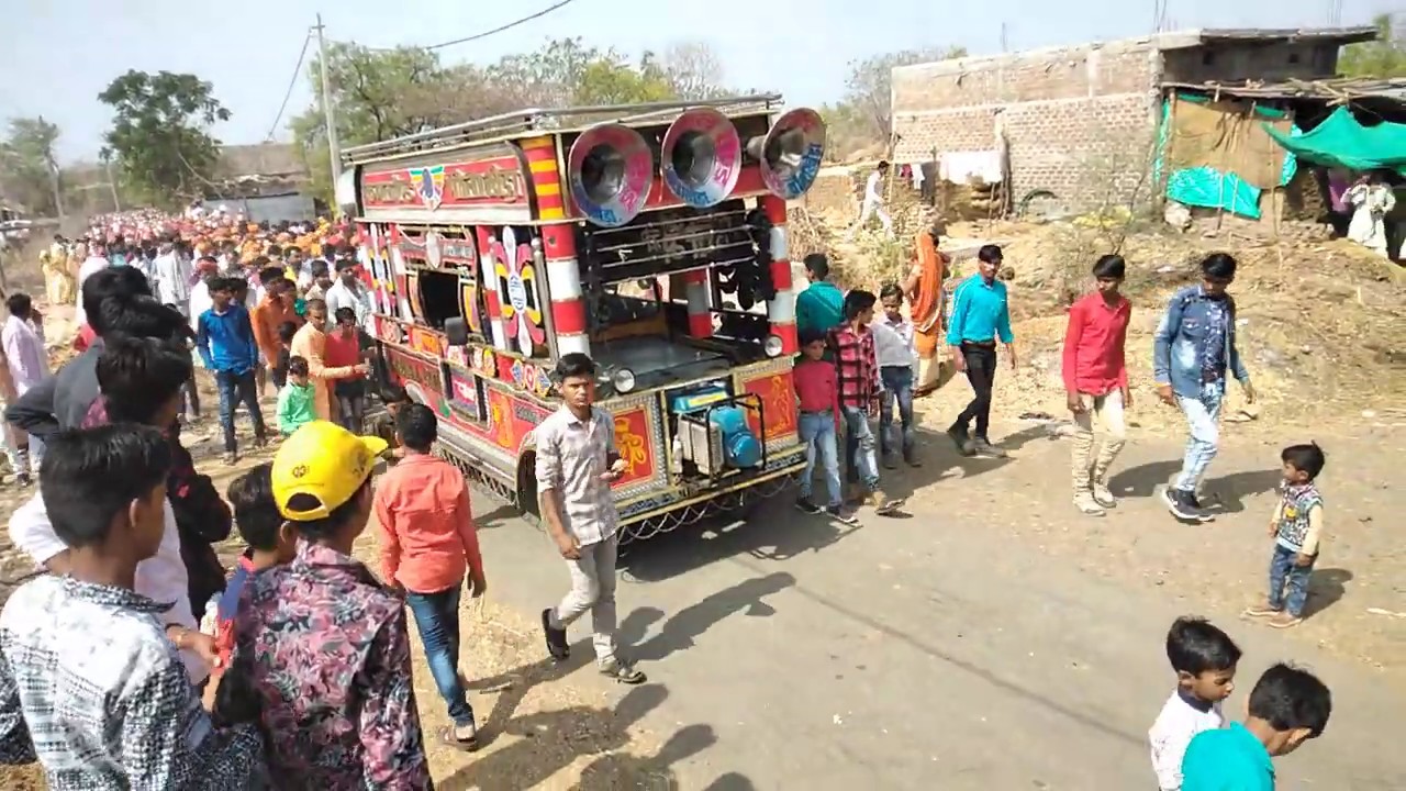 मारा छोरा की मम्मी हो जा तैयार माताजी नी चलूंगा कंचन कांच का बनिया रे ...