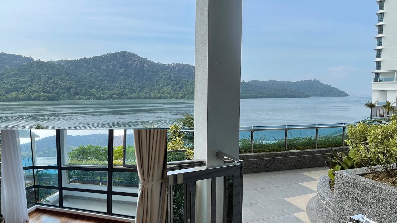 Queens Waterfront @Queensbay (For Rent) 1639SF 4R 2B 2CP Garden Unit ...