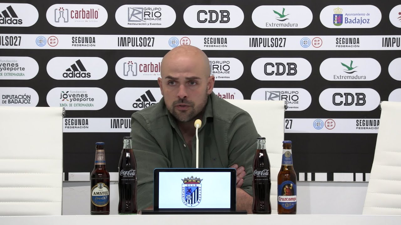 Rueda de prensa de Luis Oliver post CD Badajoz 1-1 Getafe B - YouTube