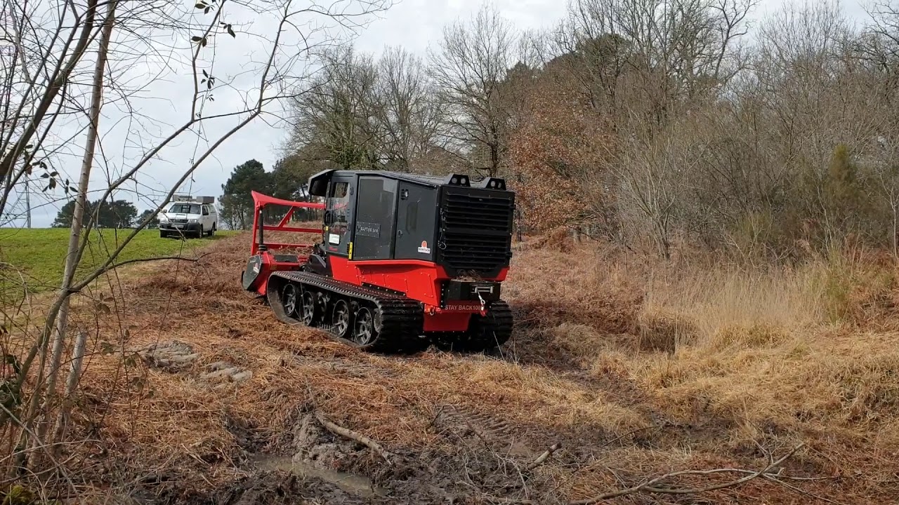 Chenillard Raptor 300r PRINOTH - YouTube