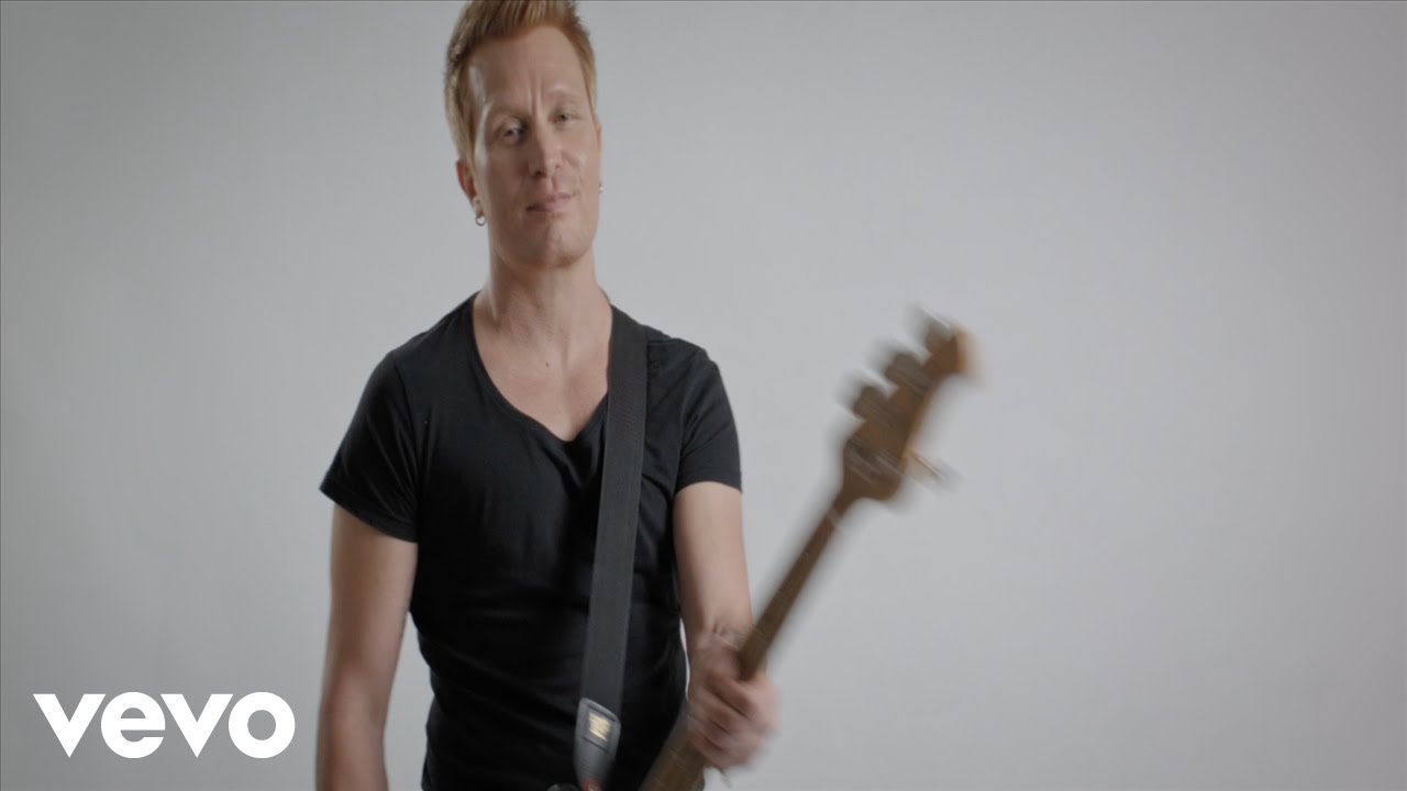 Matt Cornell - In This Town (Official Music Video) - YouTube