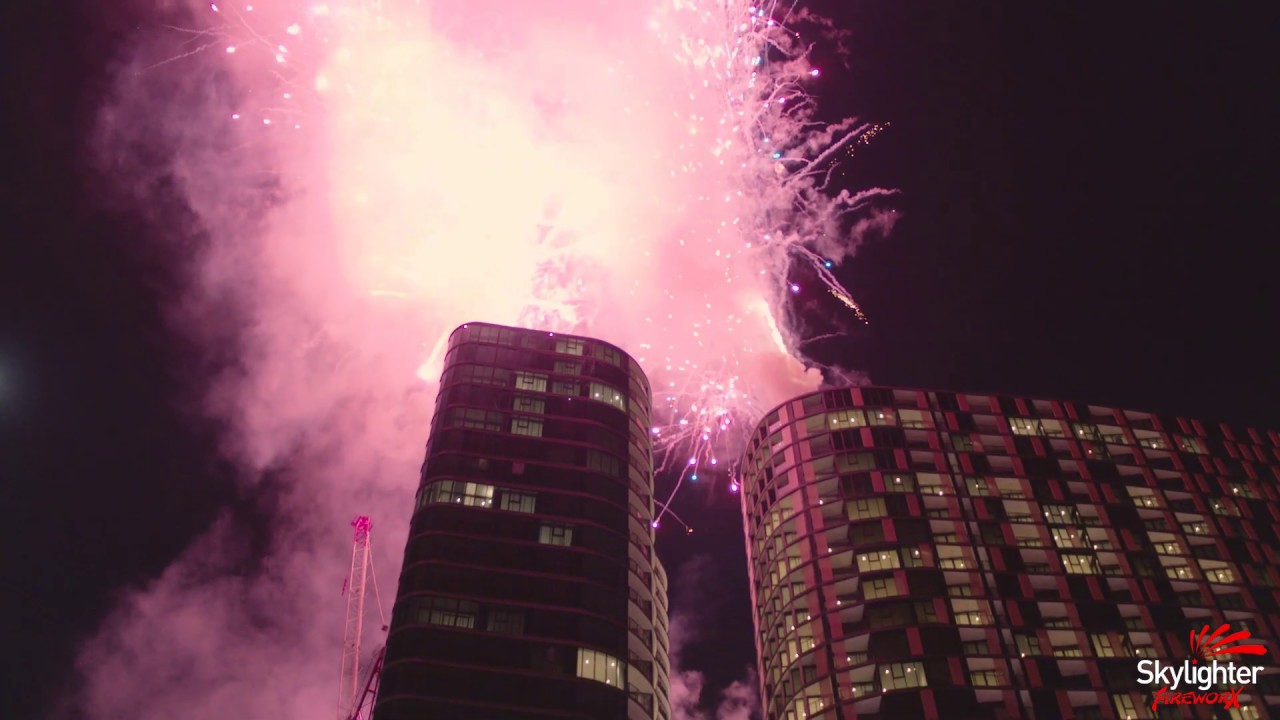Skylighter Fireworks Structures and Rooftops 2019 - YouTube